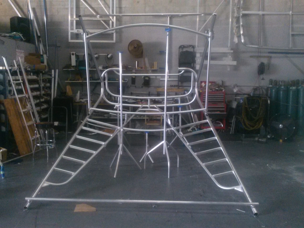 Full Towers | Custom Pipe Design